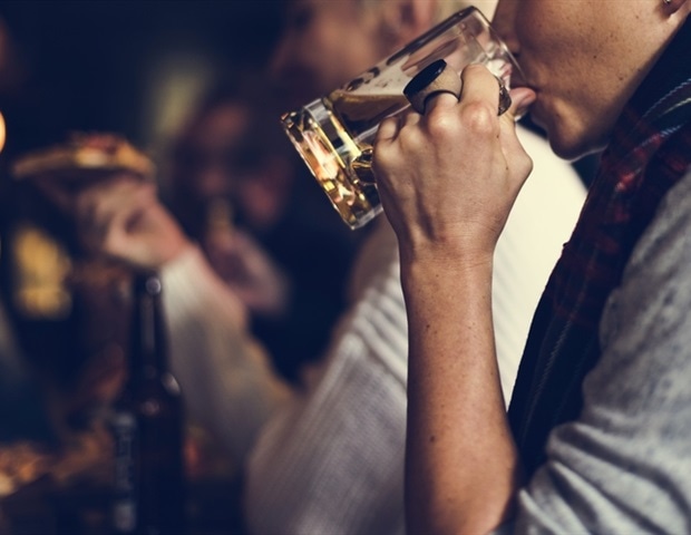 Heavy drinking damages the heart